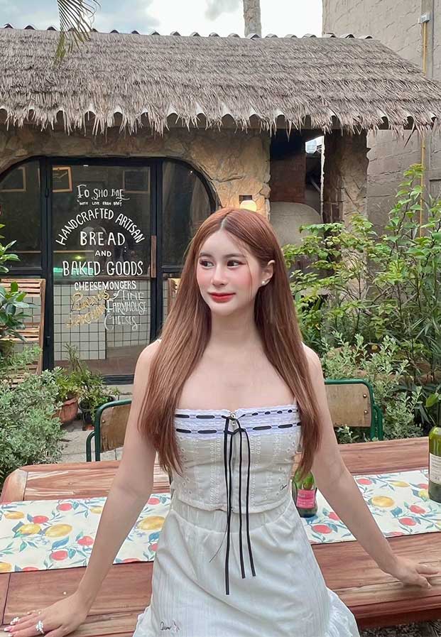 เปิดวาร์ป ป๊อปคอน ญาณิศา นางแบบเน็ตไอดอล Onlyfans สวย น่ารัก ดูดีมีสไตล์